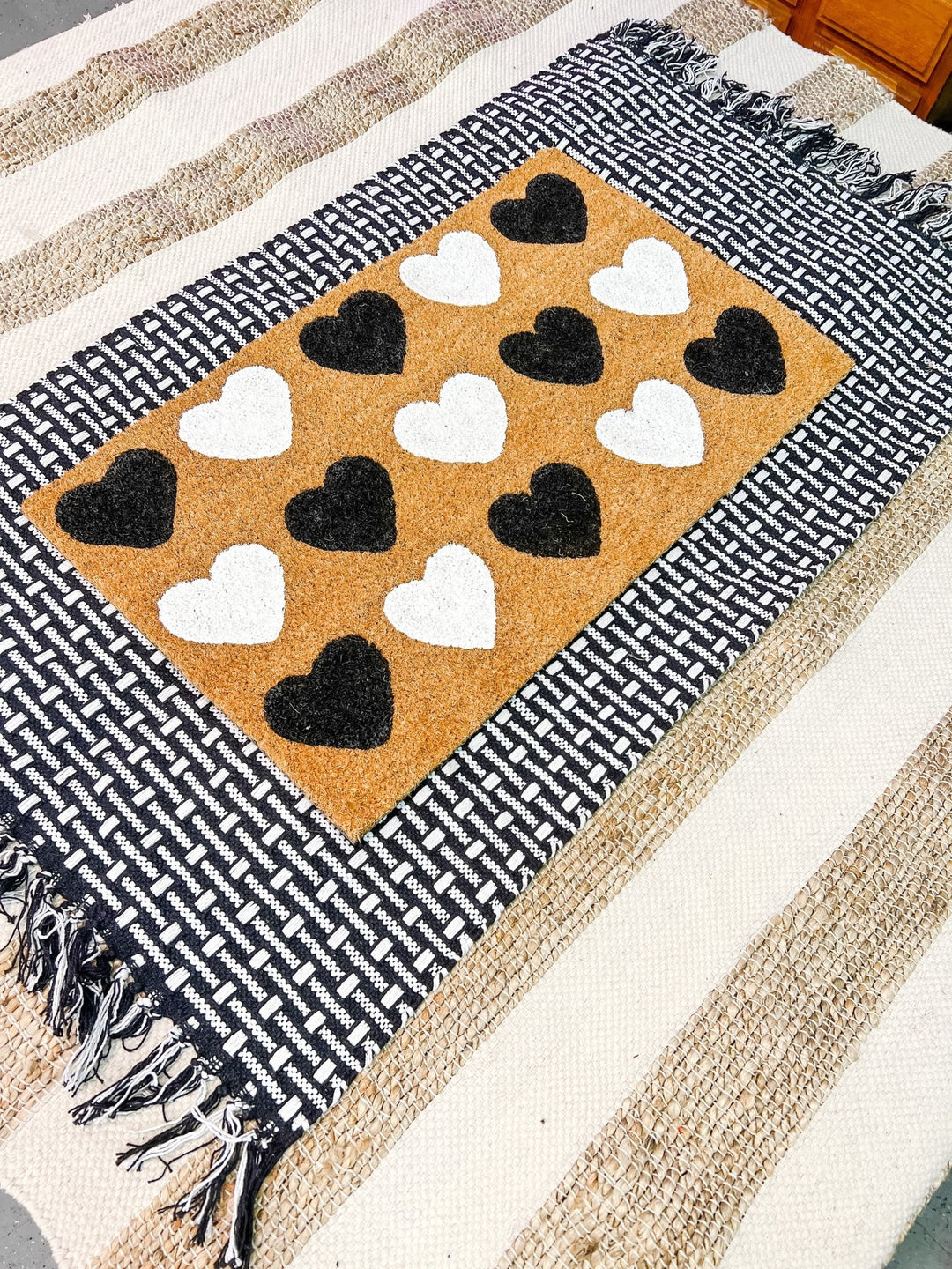 Black and White Woven Tassel – Miss Molly Designs, LLC